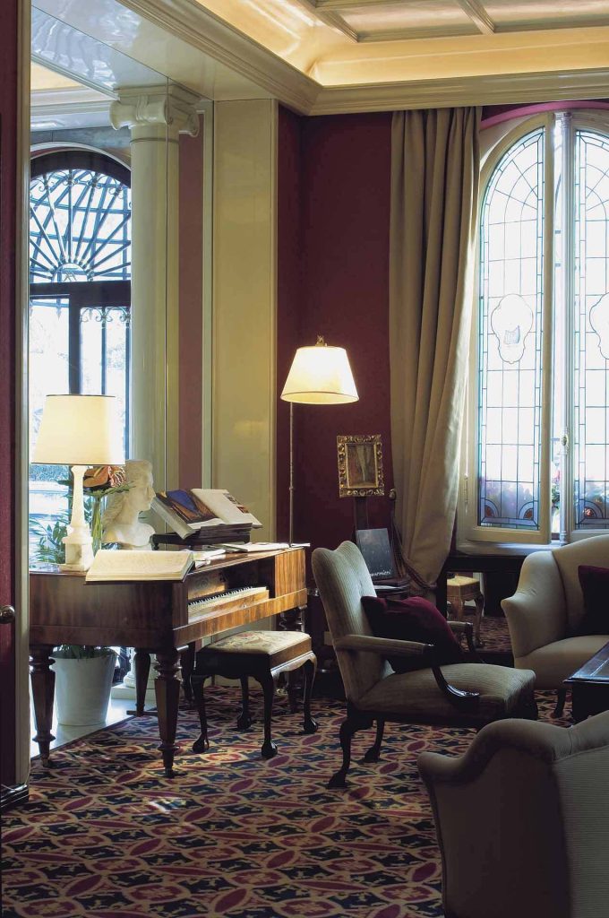 High quality wooden windows and doors | Carminati Serramenti